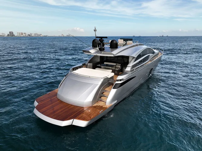 PHOENIX RISING yacht for sale (Pershing, 24.98m, 2017)